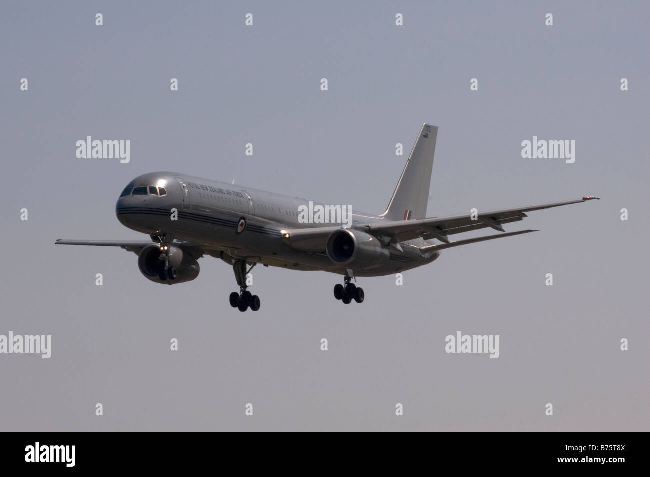 Waddington nzaf new zealand air force hi-res stock photography and ...