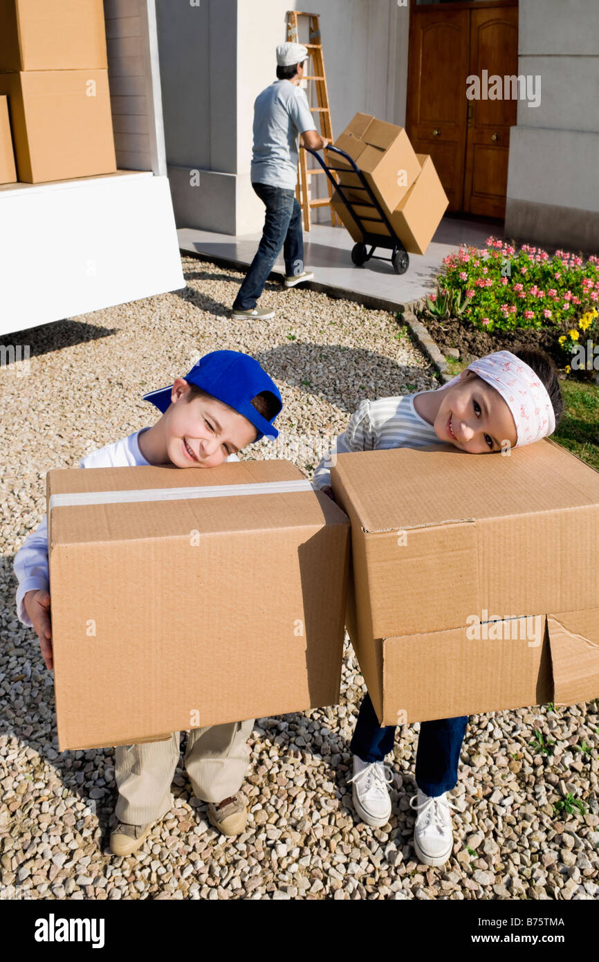 Land girl team hi-res stock photography and images - Alamy