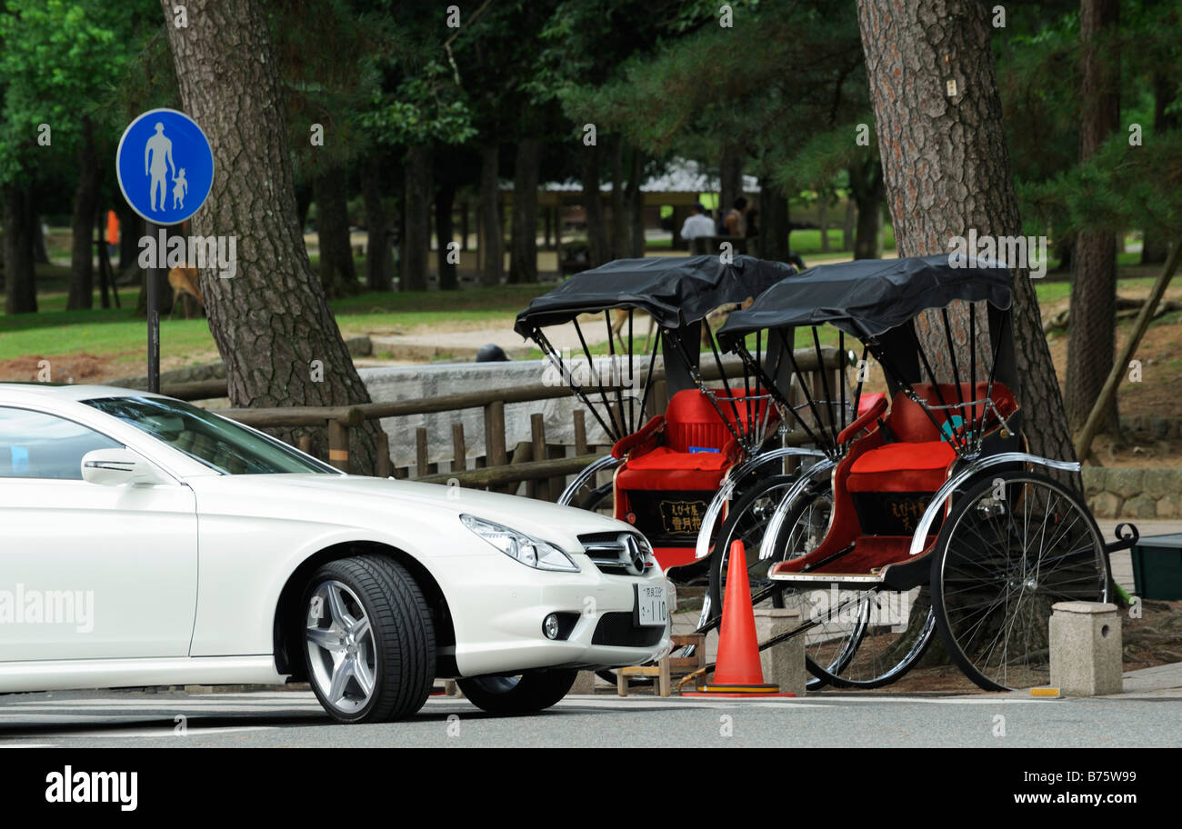 Animal powered vehicle hi-res stock photography and images - Alamy