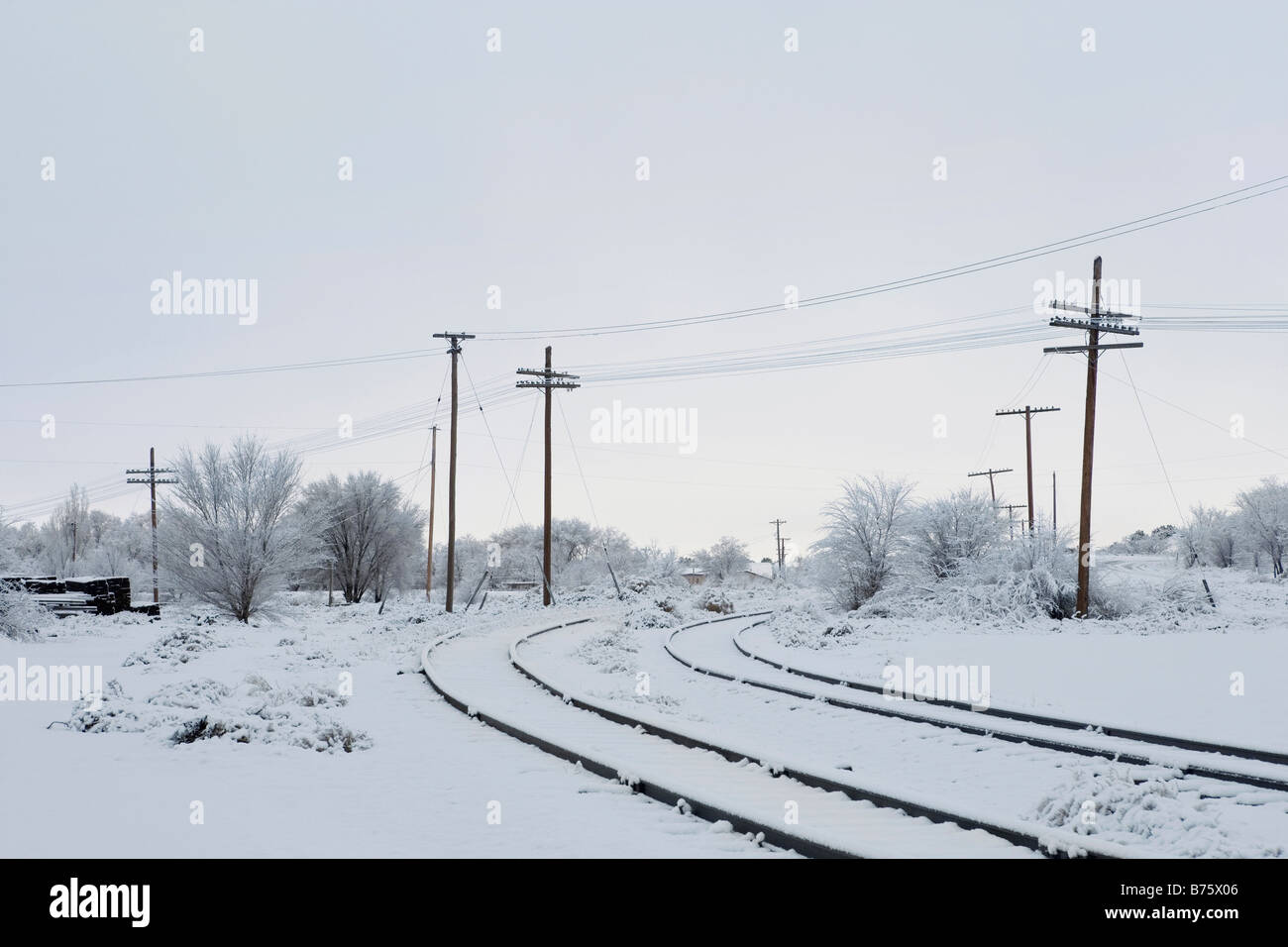 Railroad through snow hi-res stock photography and images - Alamy