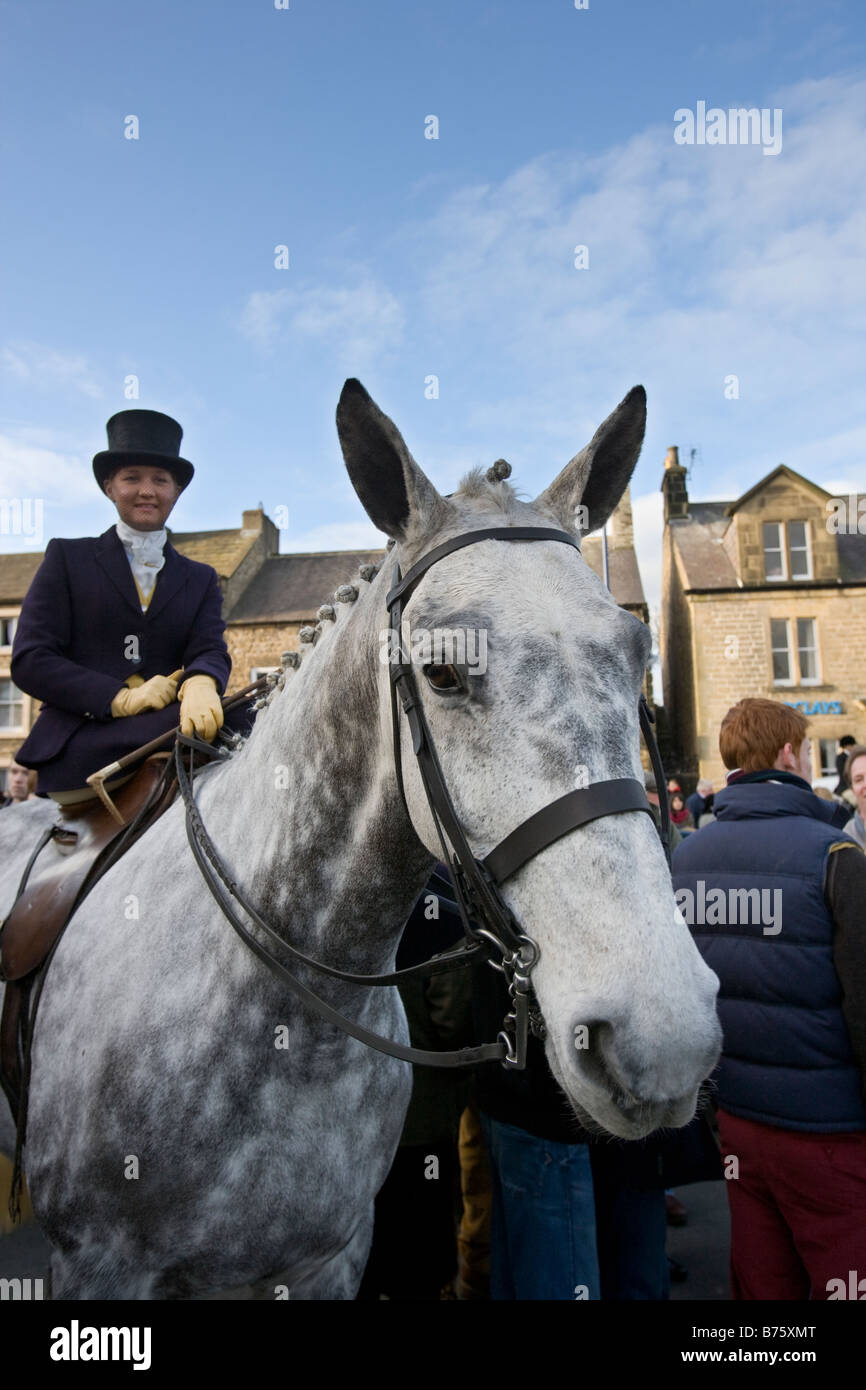 Boxing day Fox hunt meeting Masham Yorkshire UK Stock Photo - Alamy