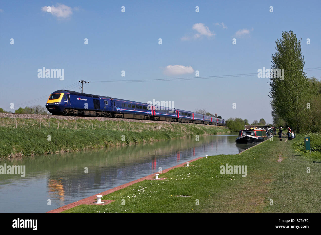 Train great western railway hi-res stock photography and images - Alamy
