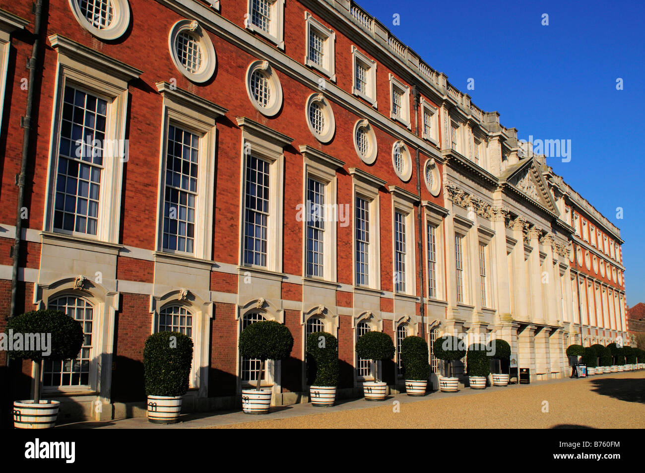 Hampton Court Palace Surrey England Stock Photo - Alamy