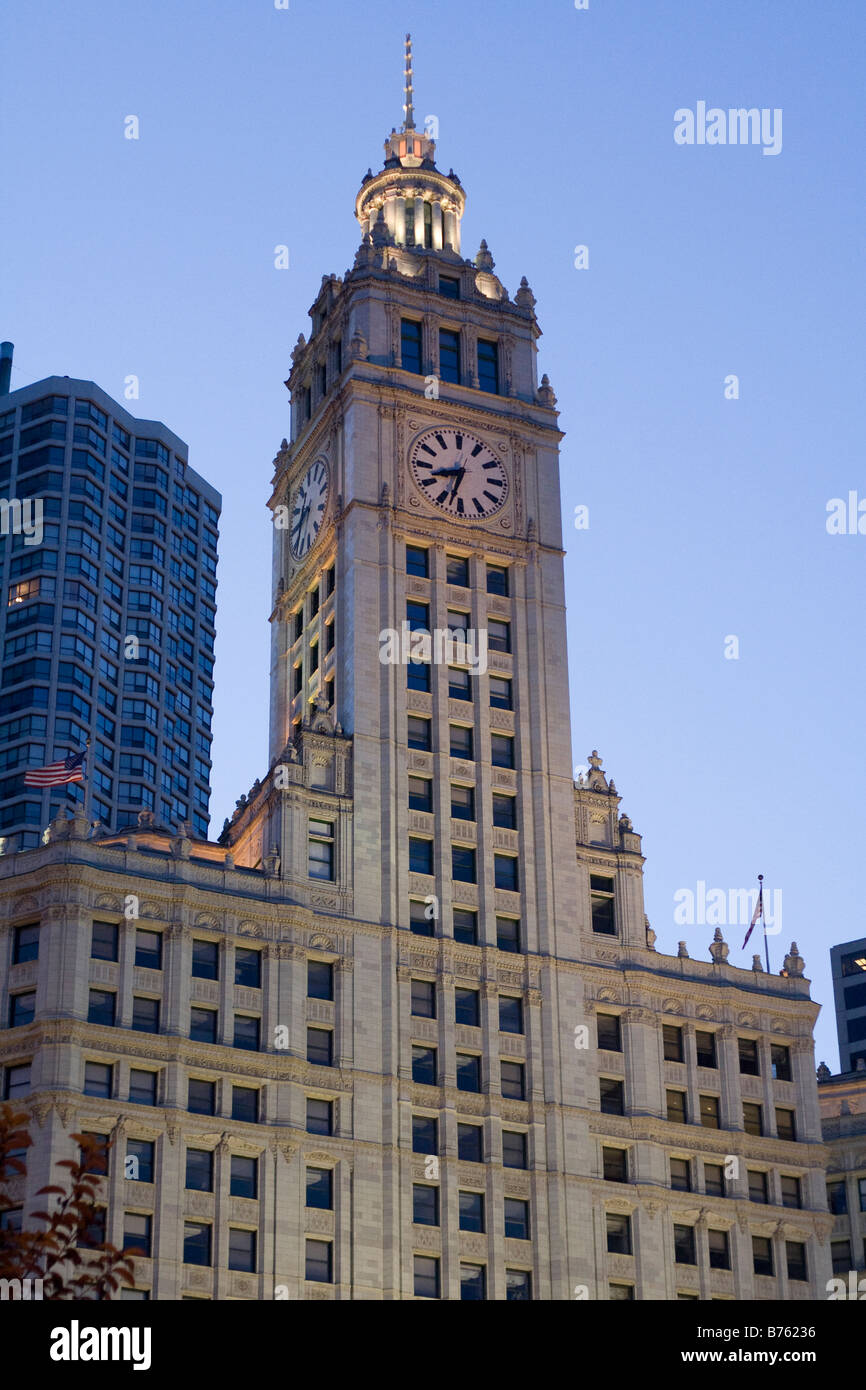 Wrigley building clock hi-res stock photography and images - Alamy