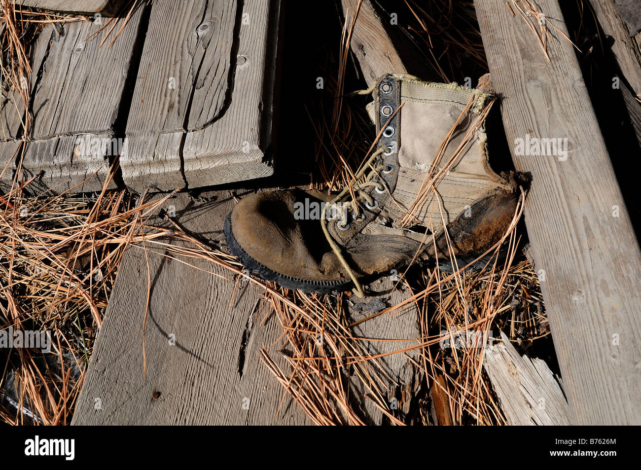 Old boot hi-res stock photography and images - Alamy