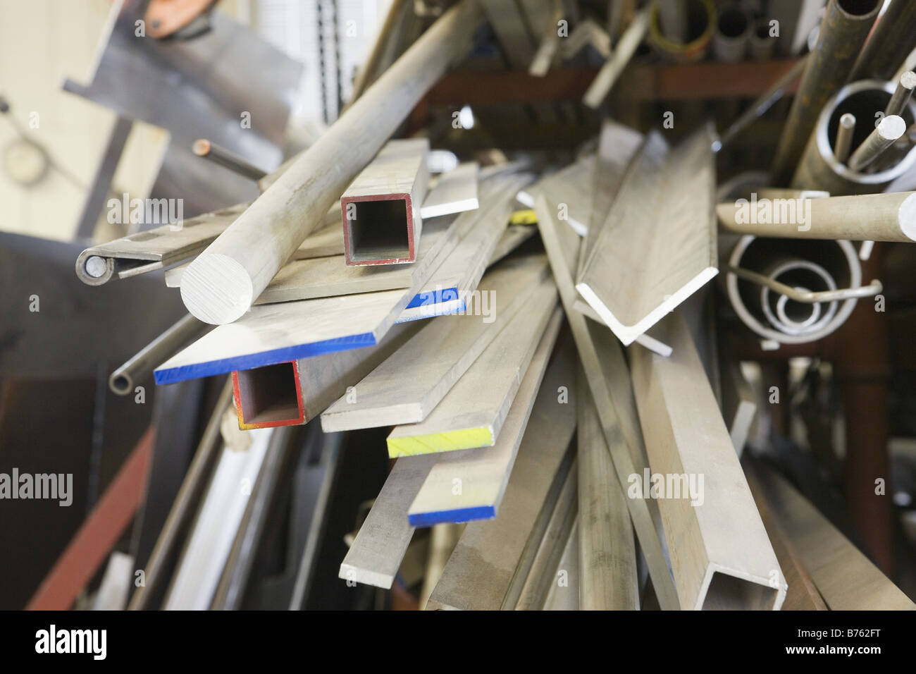 Scrap metals hi-res stock photography and images - Alamy
