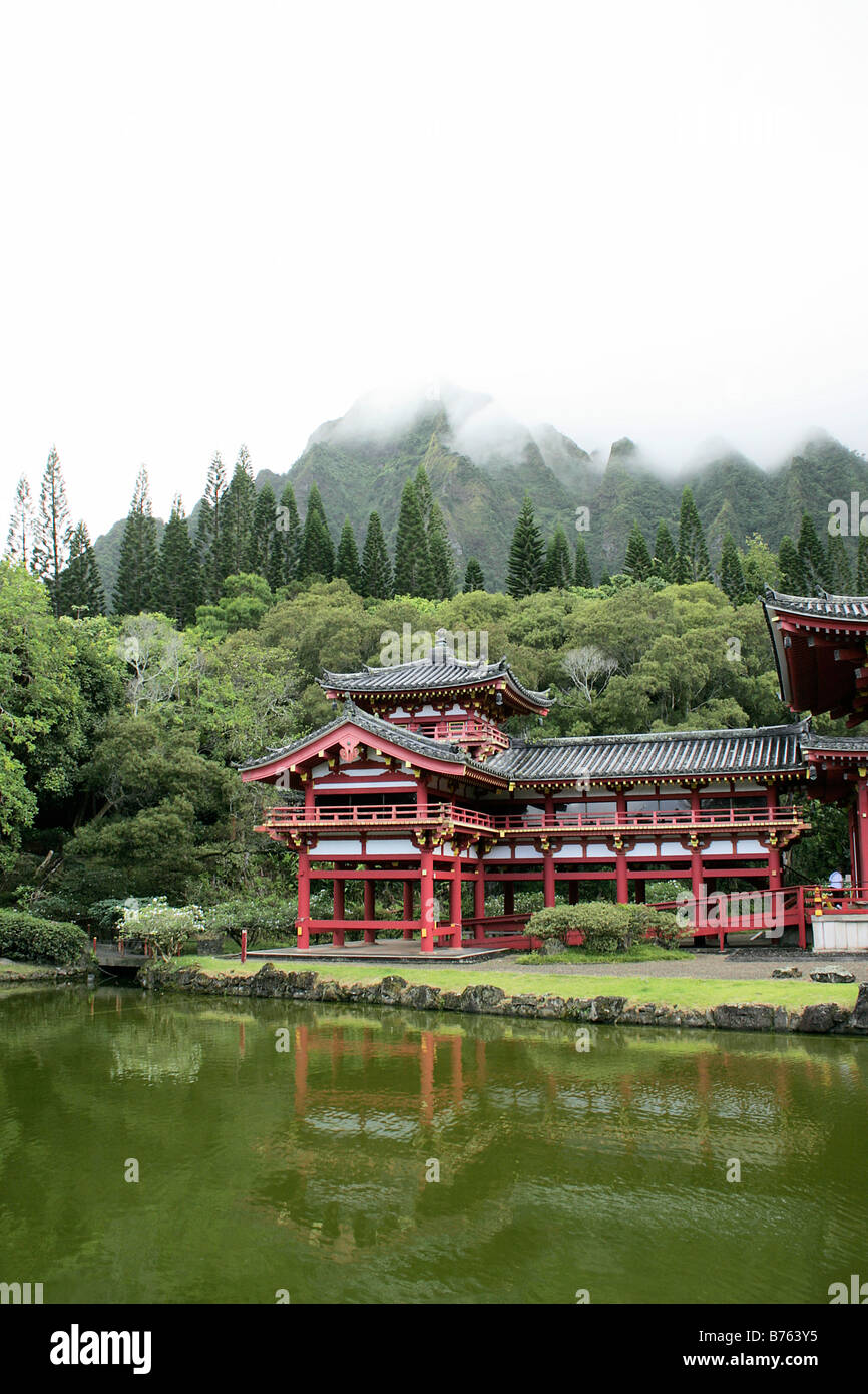 "Valley of the Temples" Buddhist Temple Oahu Hawaii Stock Photo - Alamy