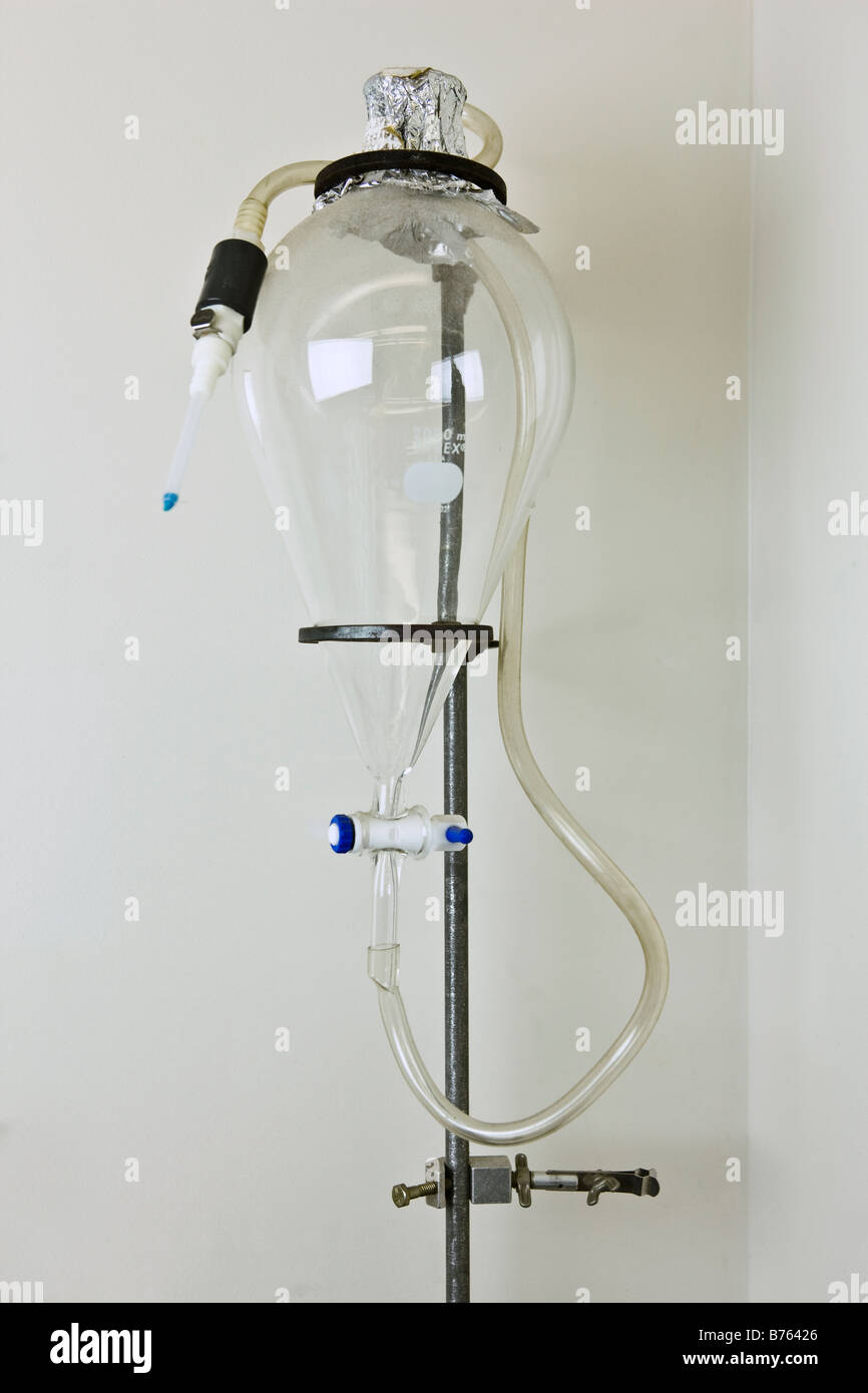 Laboratory Clamp High Resolution Stock Photography and Images - Alamy