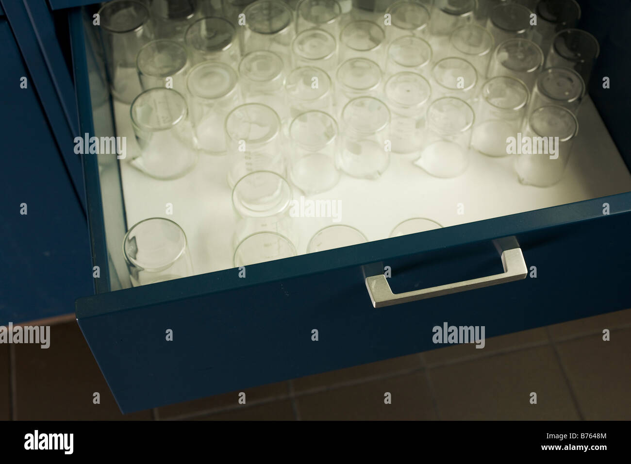Laboratory beakers in drawer Stock Photo - Alamy