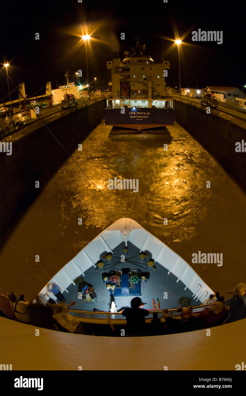 Cruise ship, Miraflores Locks, Panama Canal Stock Photo - Alamy