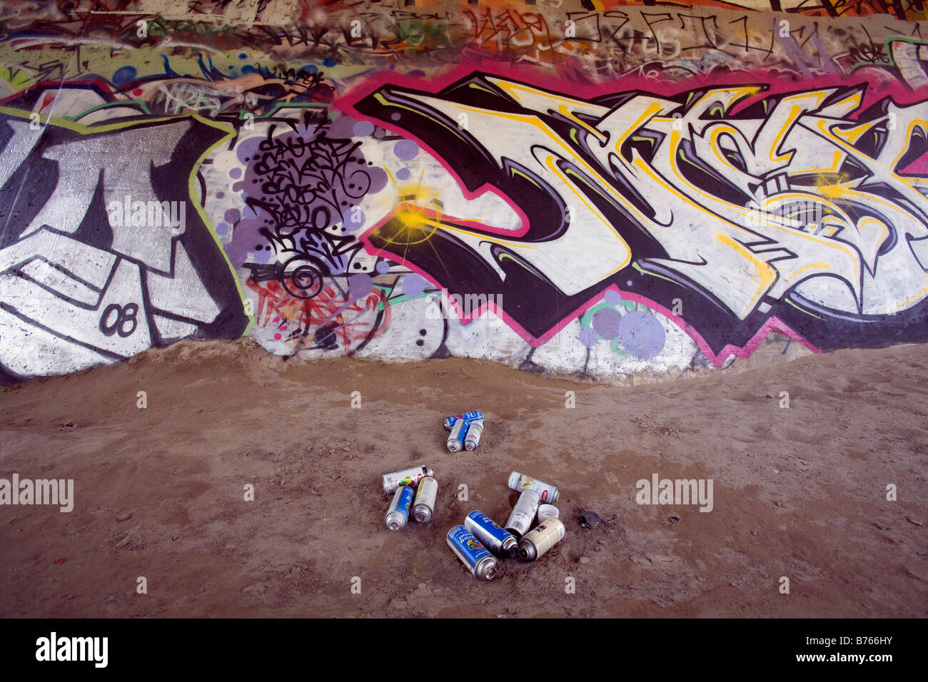 Spray cans and graffiti under a bridge along the LA River, San Fernando ...