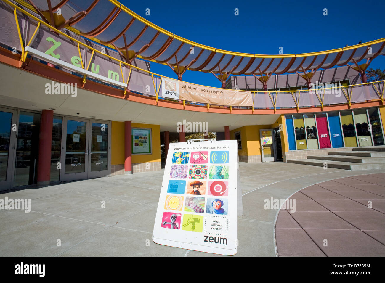 Zeum a Children's Media and Technology Museum, Yerba Buena Gardens ...