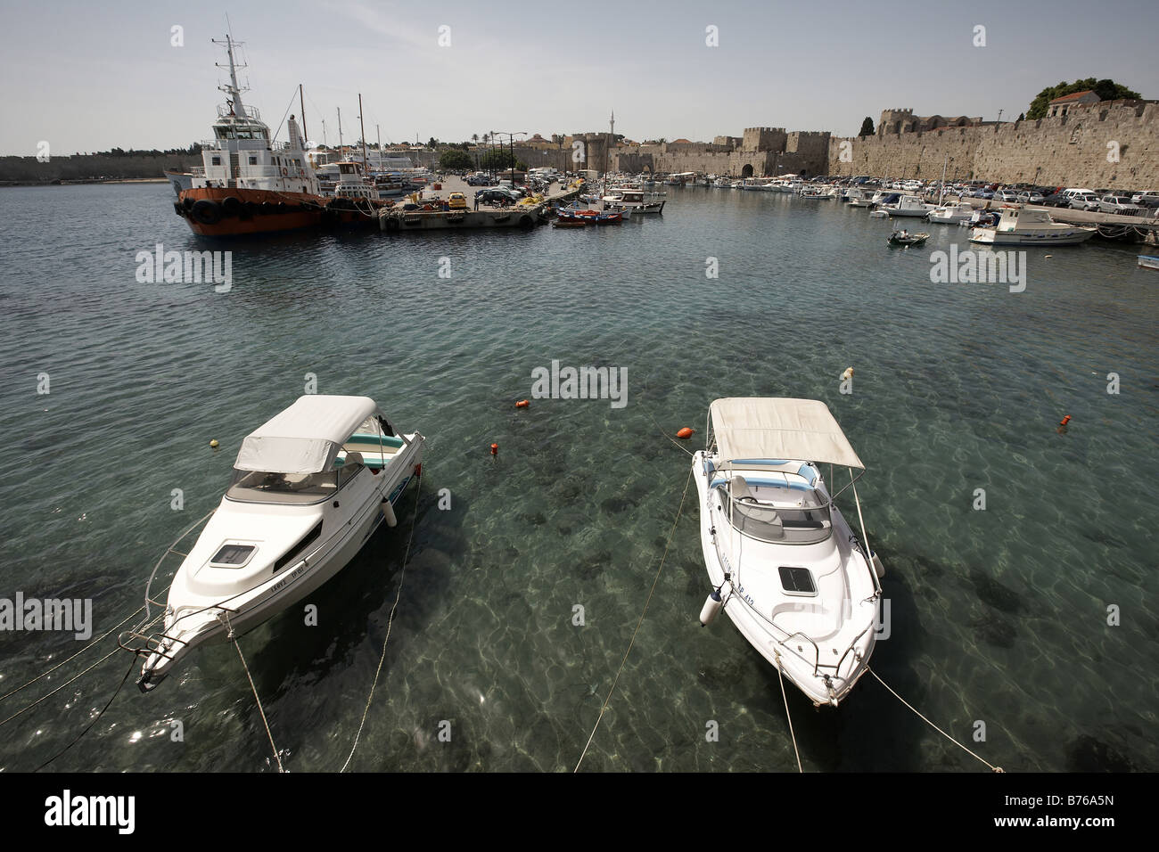 The old city walls of Rodos Island of Rhodes Greece Stock Photo - Alamy