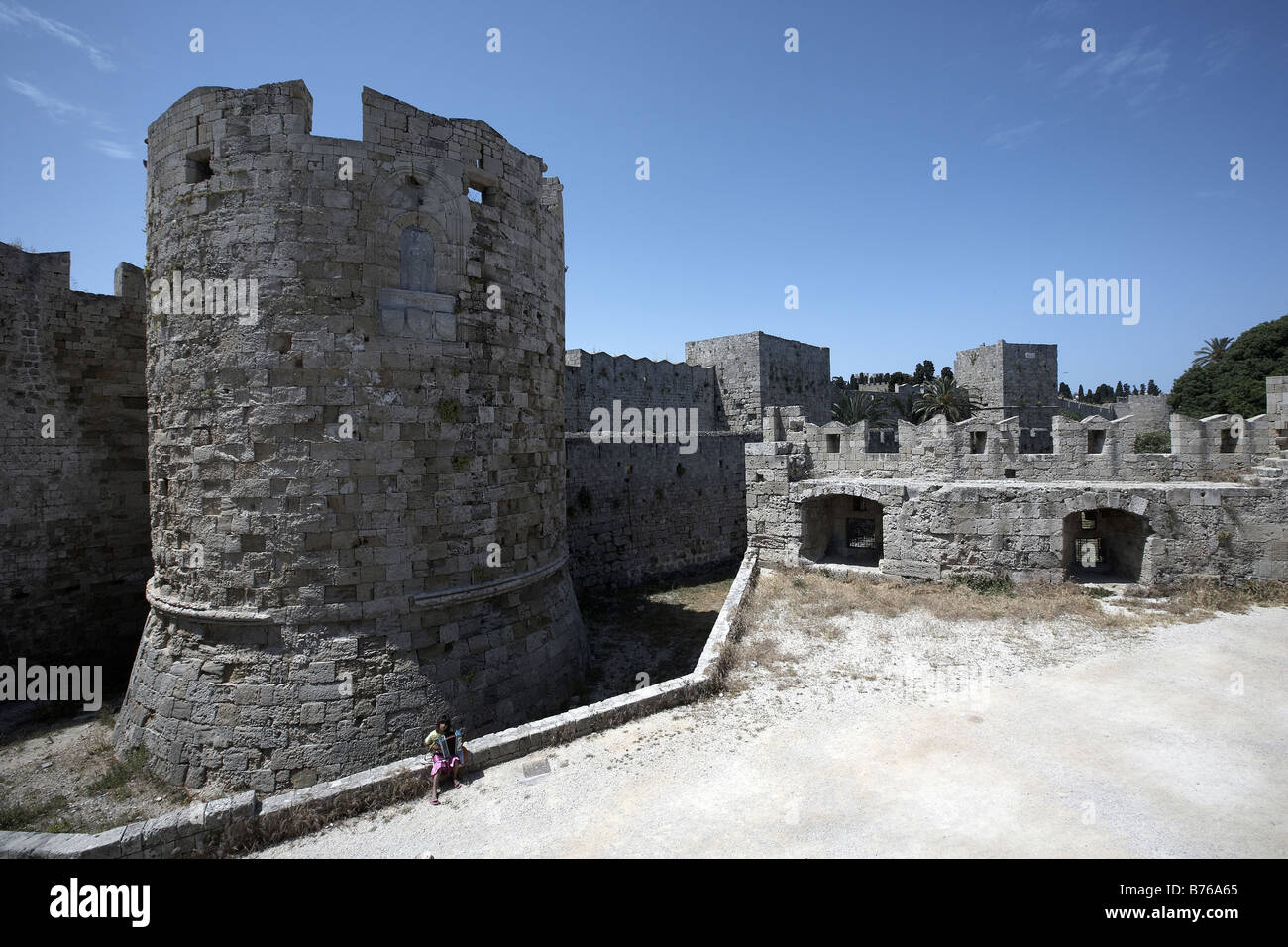 The old city walls of Rodos Island of Rhodes Greece Stock Photo - Alamy