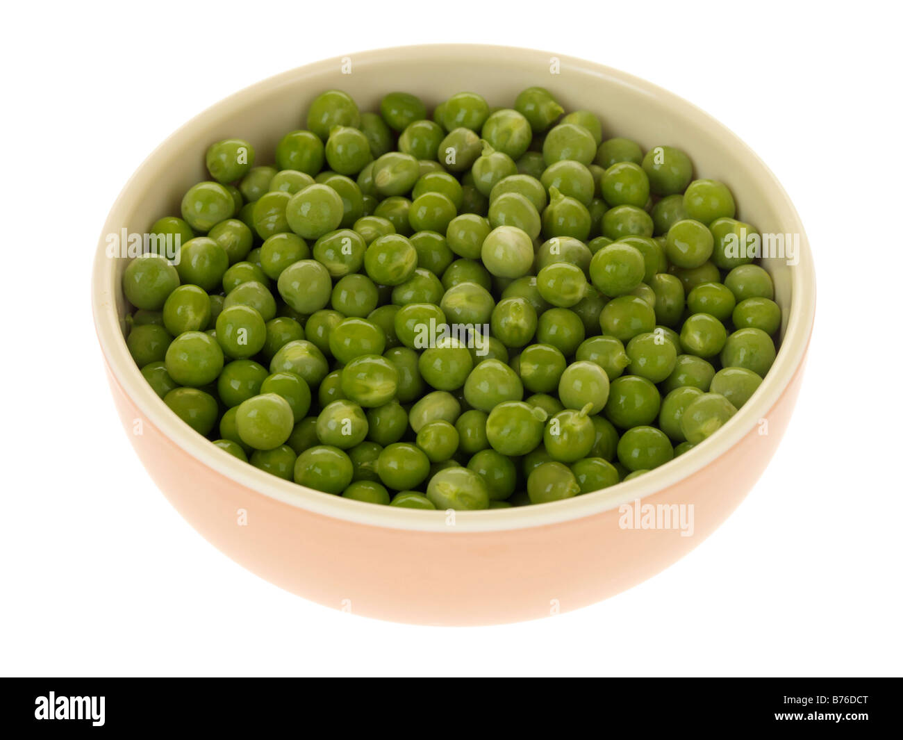 Fresh Healthy Sweet Uncooked Raw Green Garden Peas Isolated Against A ...