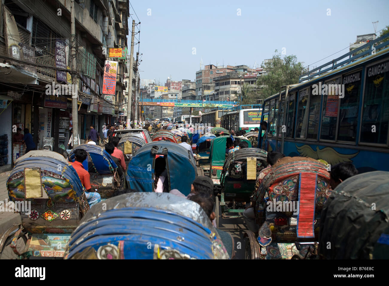 Traffic congestion in dhaka hi-res stock photography and images - Alamy