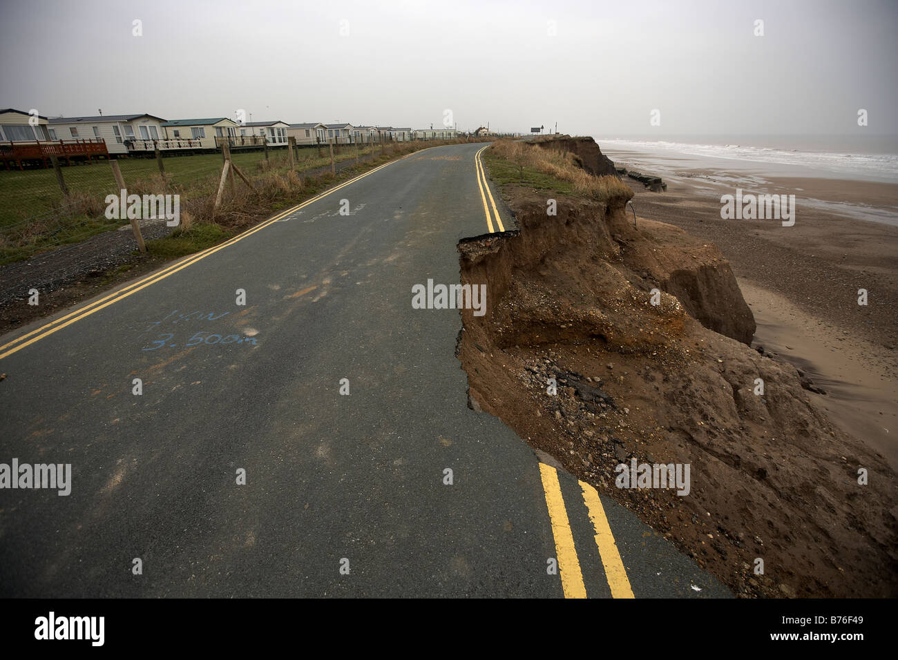 Coastal erosion cliffs houses road hi-res stock photography and images ...