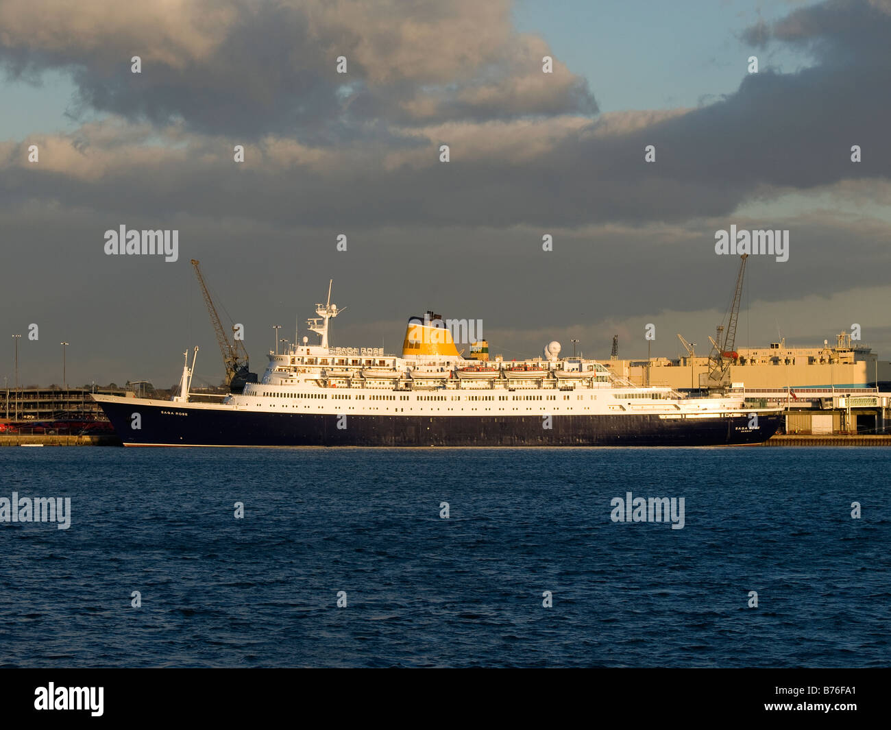 Port elizabeth terminal hi-res stock photography and images - Alamy