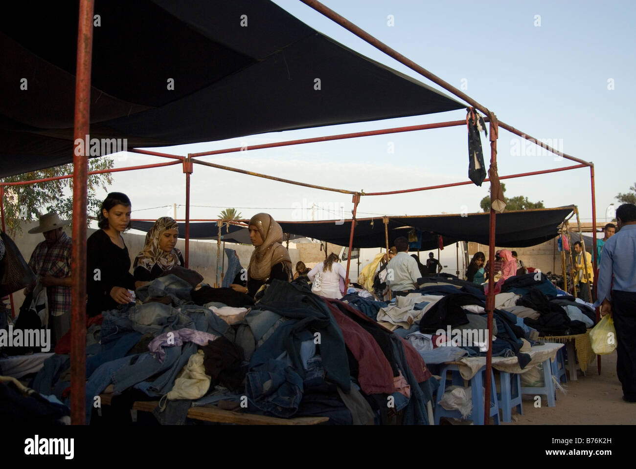 market in midoun djerba tunisia Stock Photo - Alamy