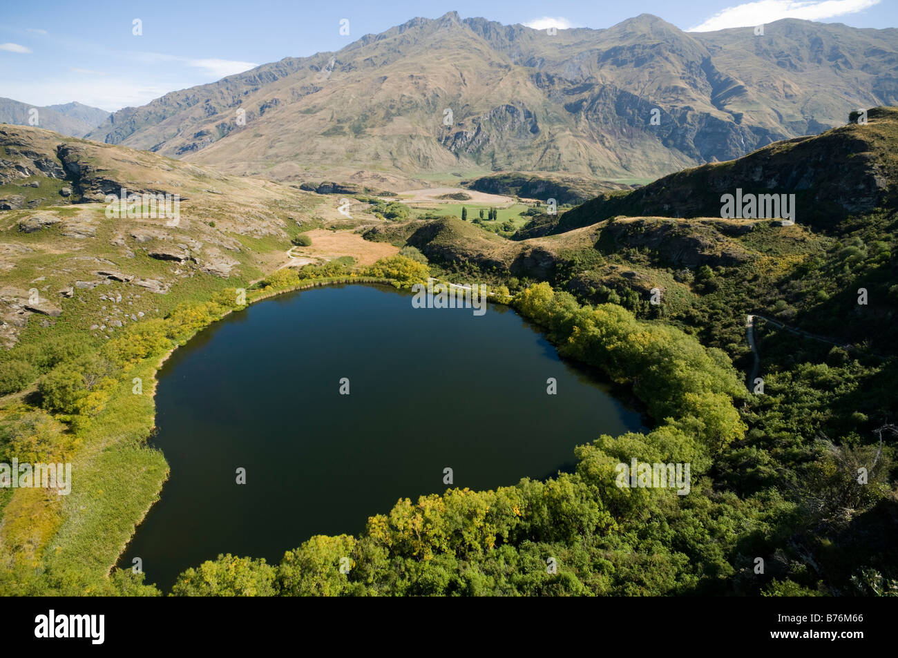 Diamond Lake on the Diamond Lake Track, near Wanaka, South Island, New ...