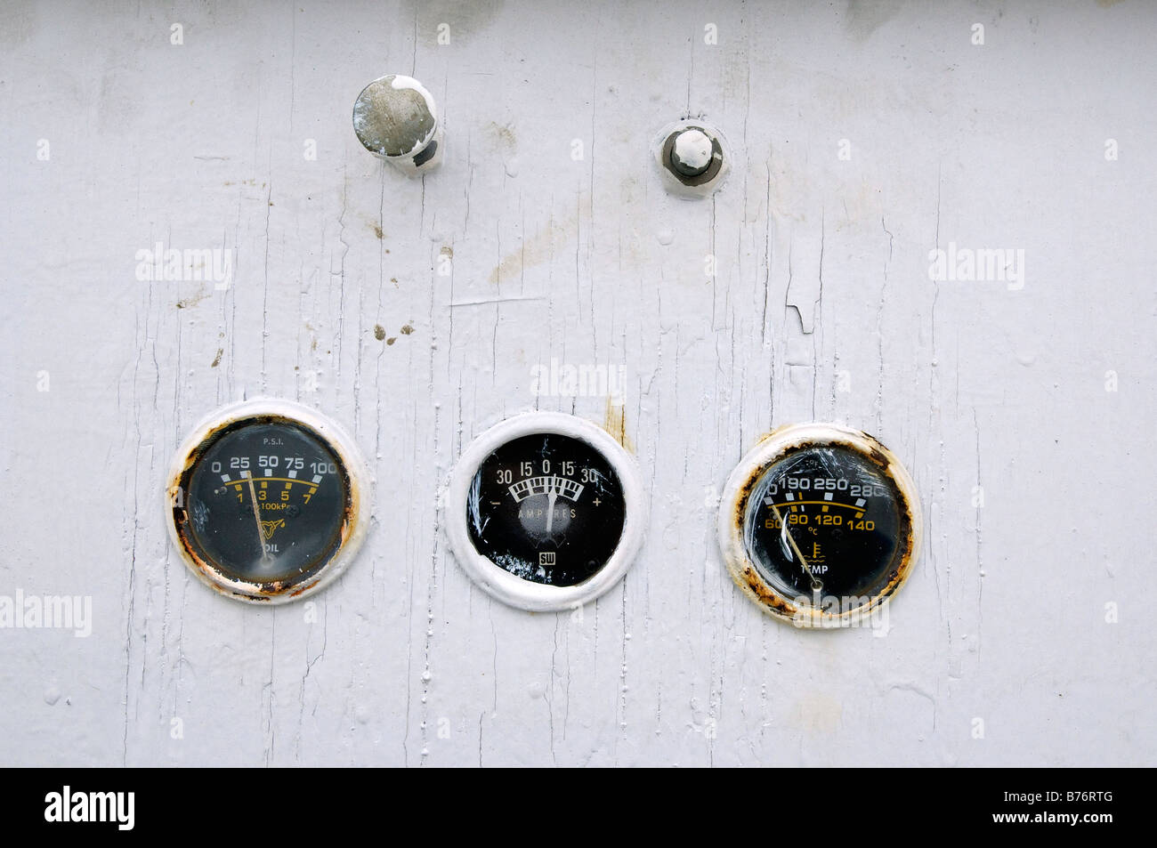 Oil Pressure Switch High Resolution Stock Photography and Images - Alamy