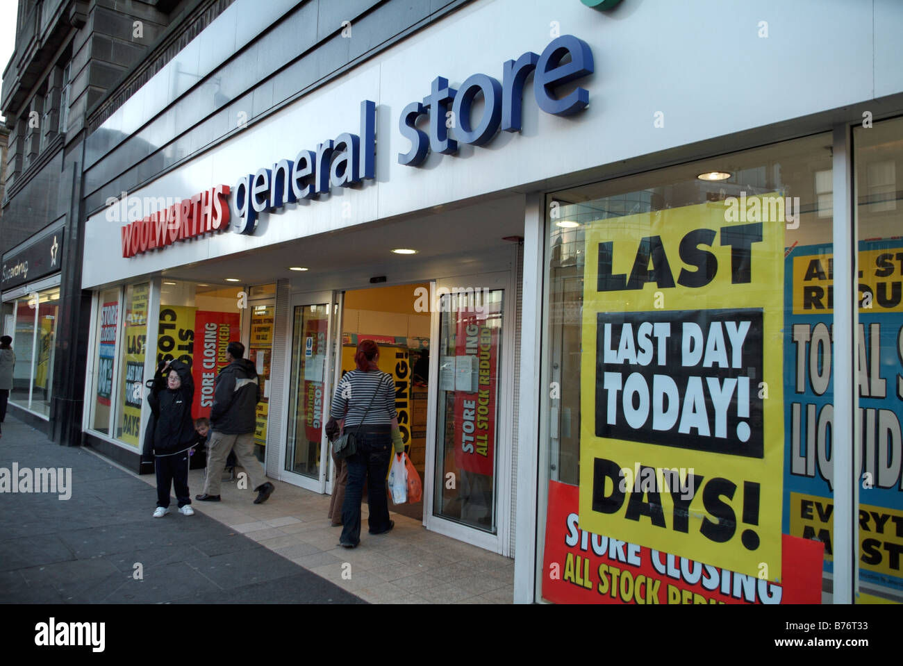 Woolworths General Store High Resolution Stock Photography and Images ...