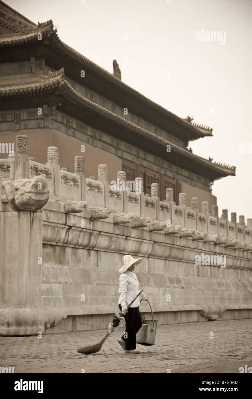 Sweeper at the Forbidden City Courtyard Beijing China Stock Photo - Alamy