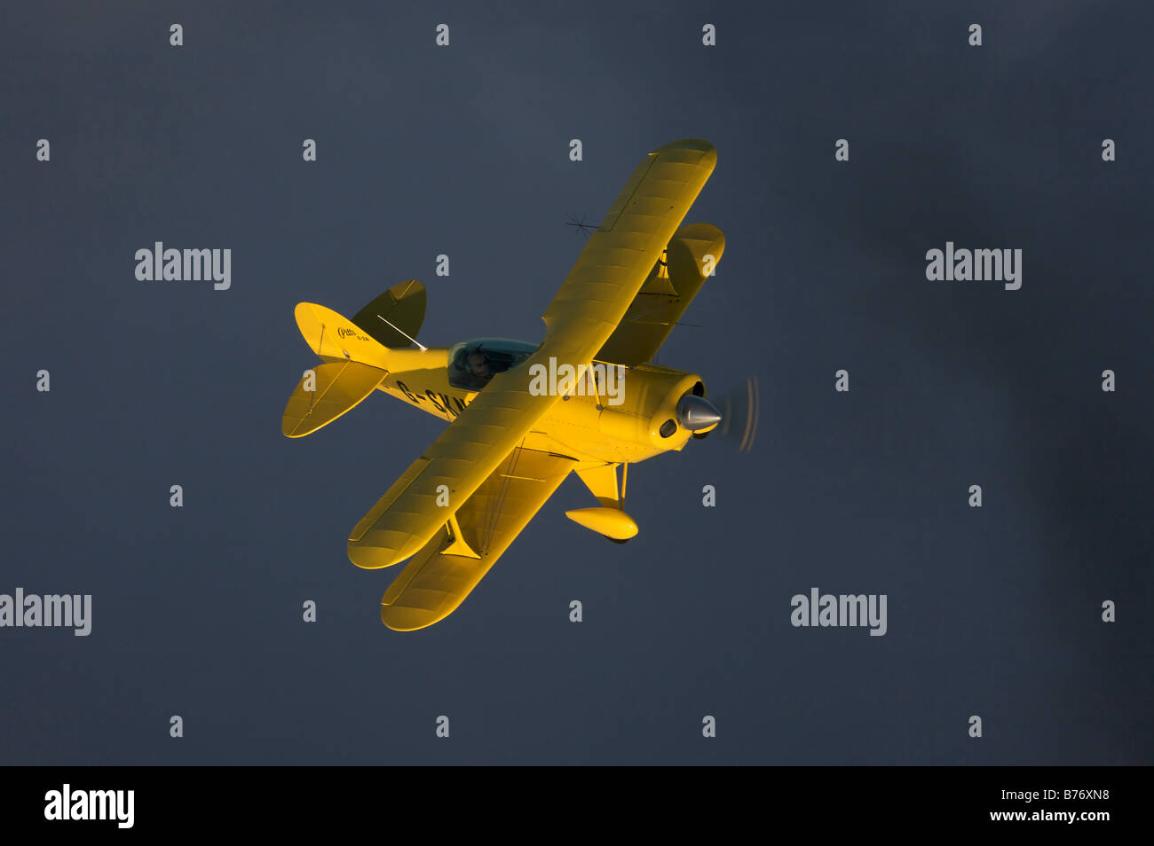 Pitts S2A Two Seater Aerobatic Aircraft in flight Stock Photo - Alamy