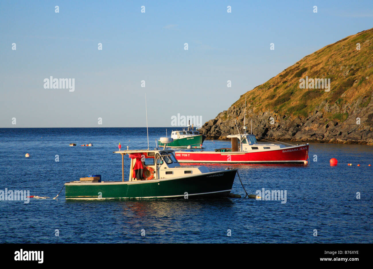 Harbor and island ferry hi-res stock photography and images - Alamy