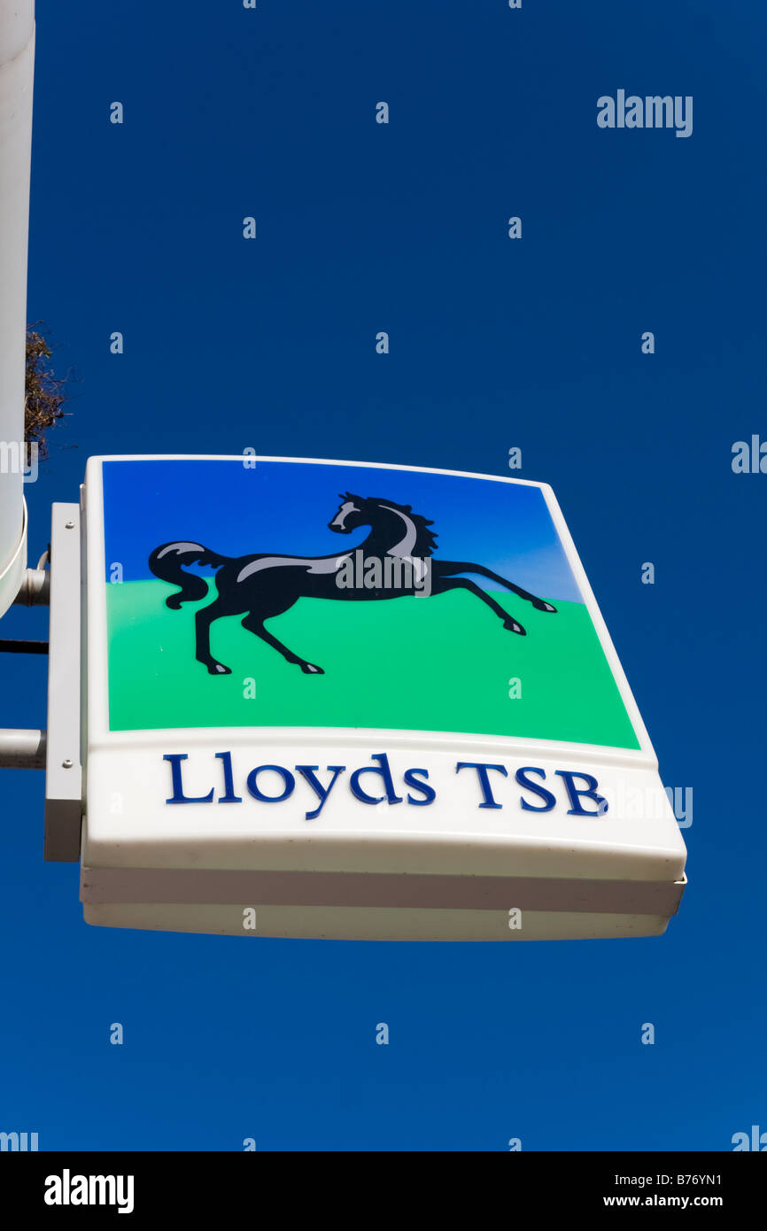 Lloyds tsb horse hi-res stock photography and images - Alamy