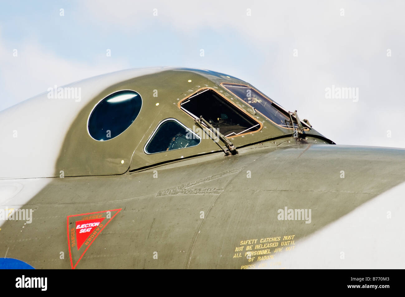 Avro Vulcan cockpit Stock Photo - Alamy