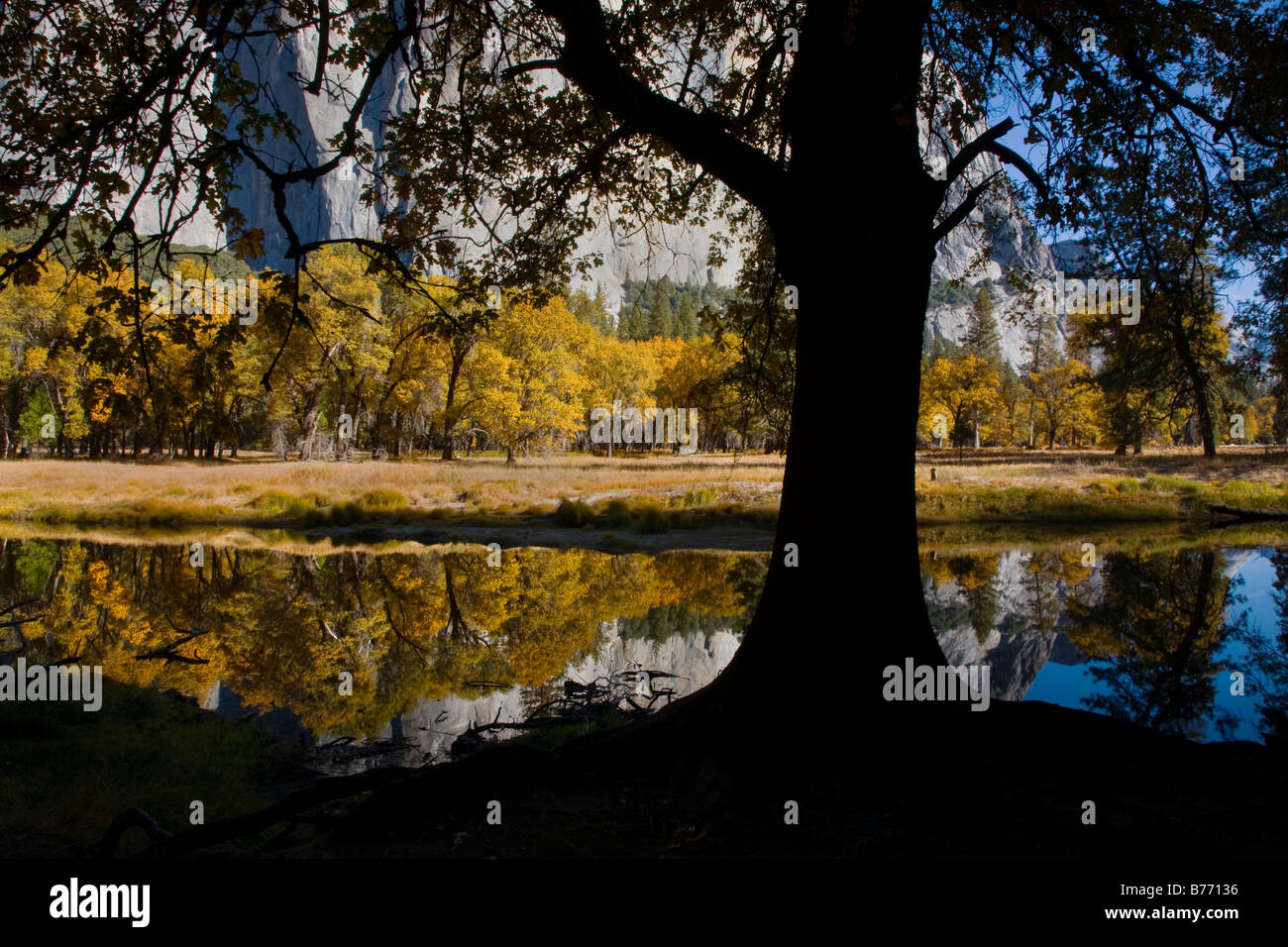 Merced river yosemite national park hi-res stock photography and images ...