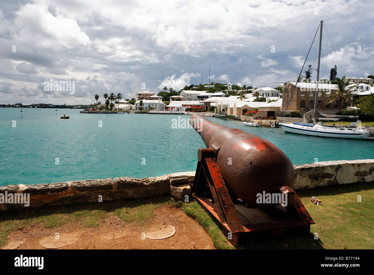 Old bermuda hi-res stock photography and images - Alamy