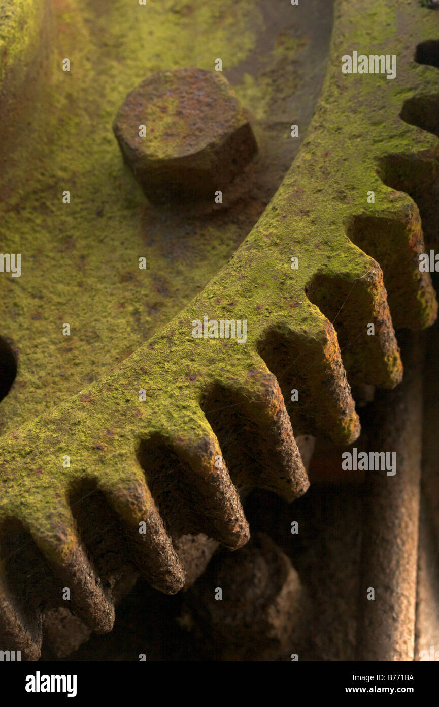 Mechanical cogs hi-res stock photography and images - Alamy