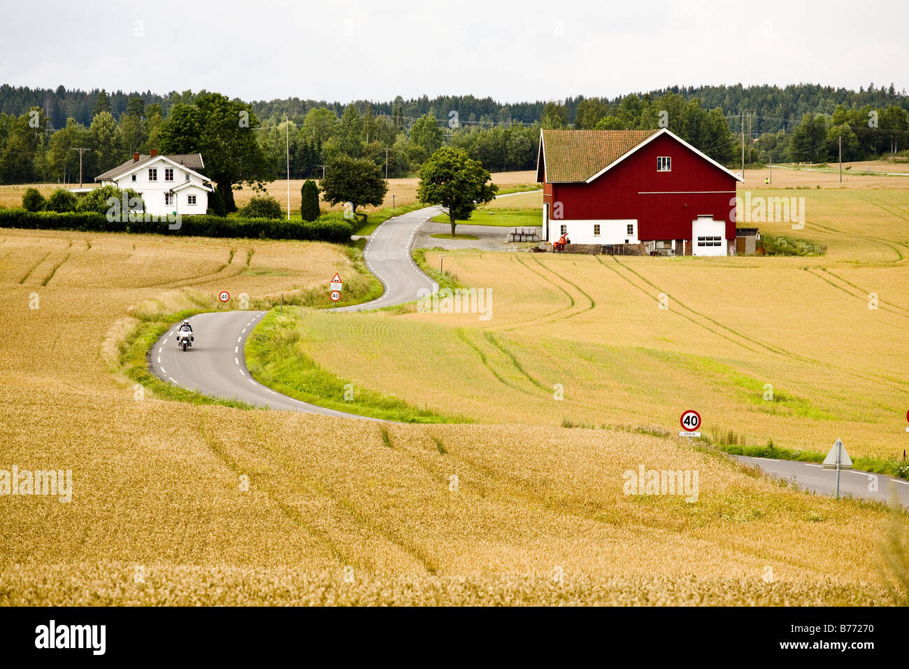 House road hi-res stock photography and images - Alamy
