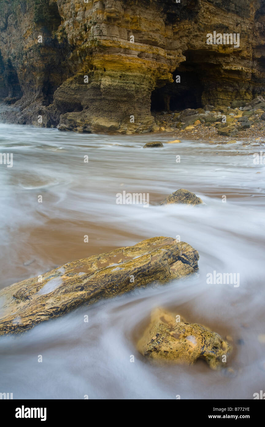 Rock marsden bay south tyneside hi-res stock photography and images - Alamy