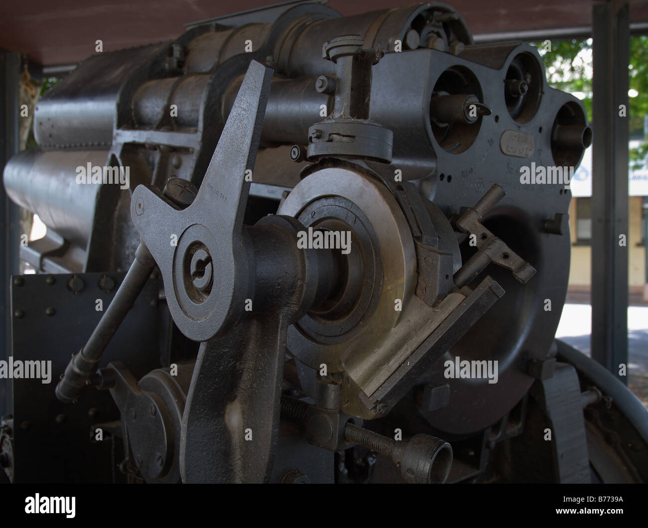 Krupp howitzer hi-res stock photography and images - Alamy