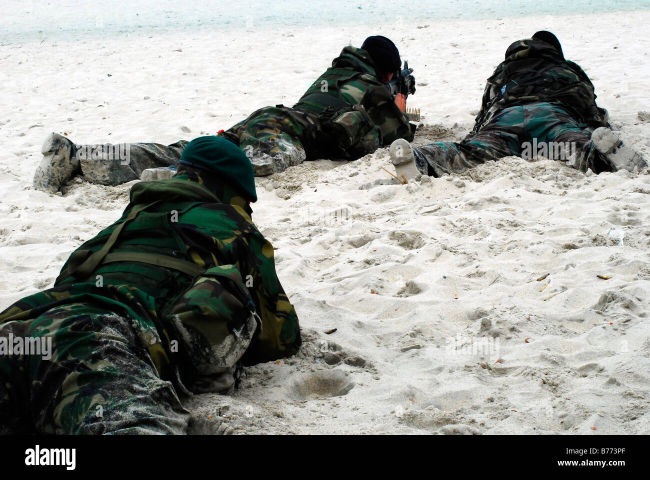 Royal marines and beret hi-res stock photography and images - Alamy