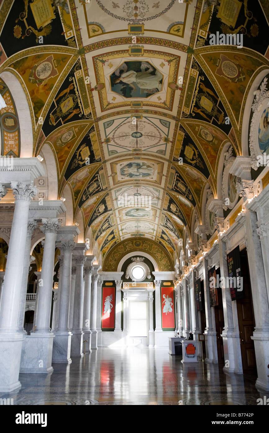 US Library of Congress building architectural detail - hallway and ...
