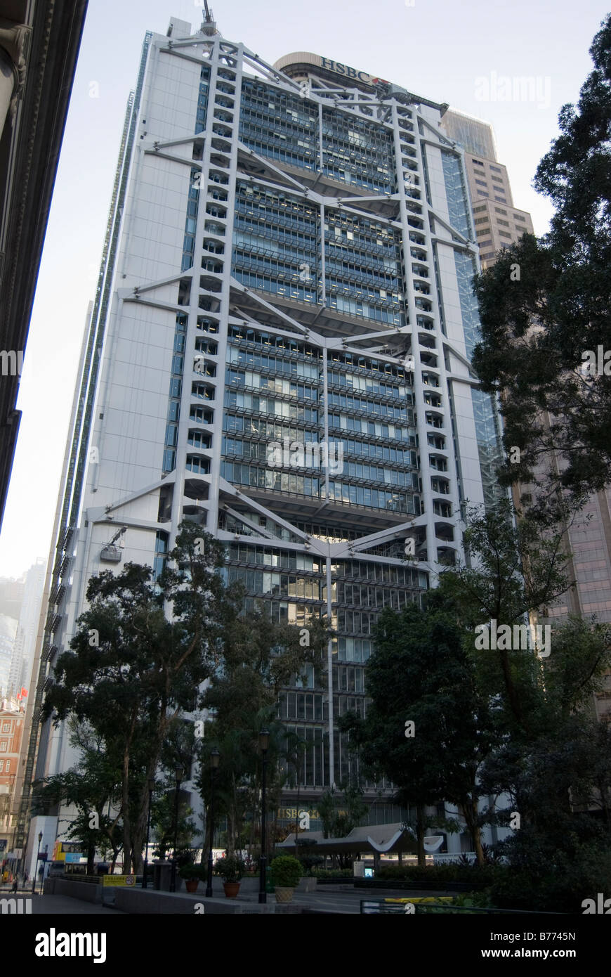 Hsbc hong kong building hi-res stock photography and images - Alamy