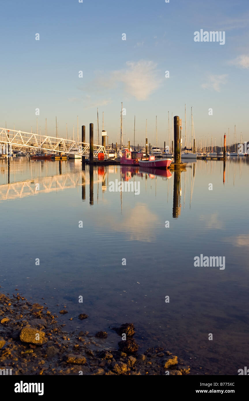 Hamble river england hi-res stock photography and images - Alamy