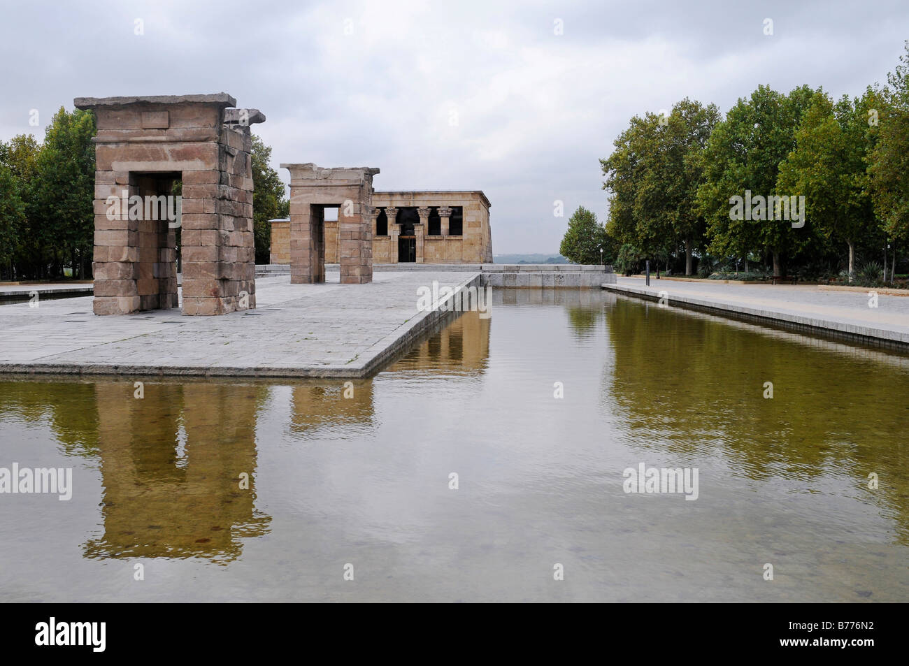 Templo de Debod, ancient Egyptian temple, Madrid, Spain, Europe Stock ...