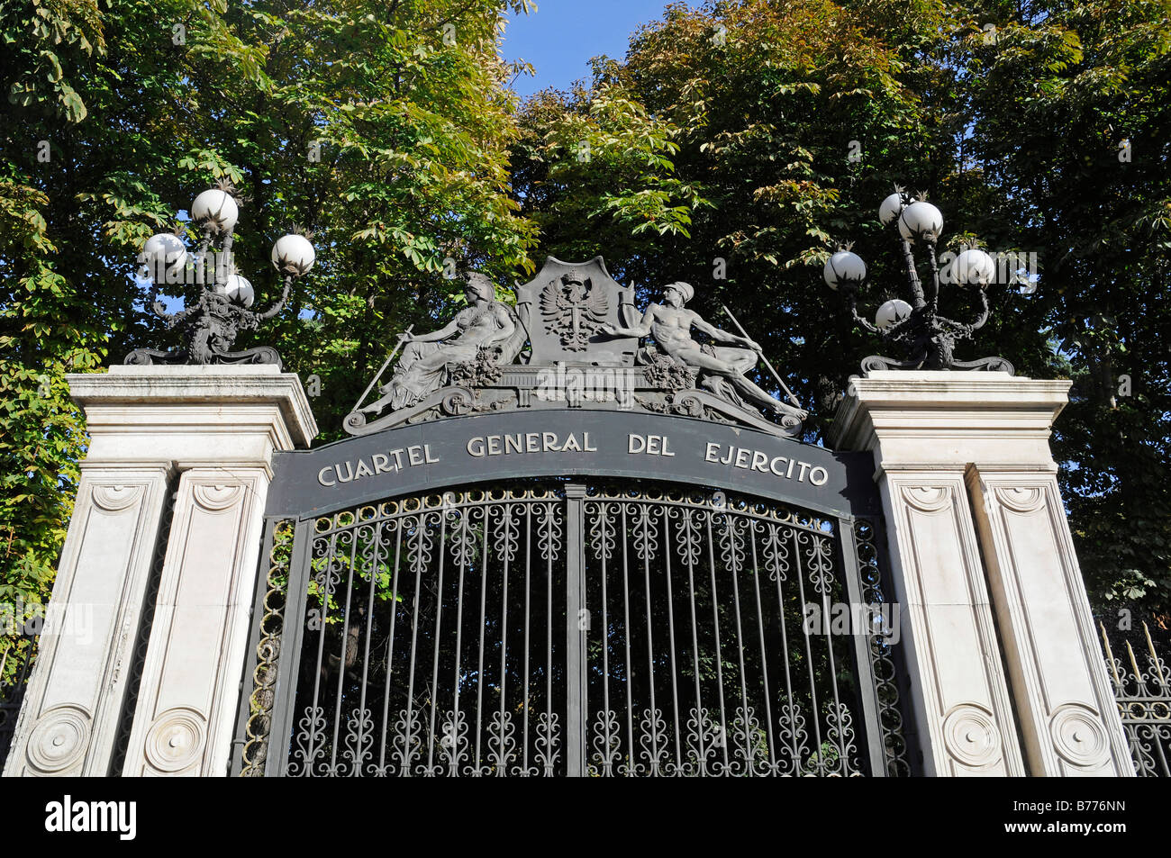 Cuartel General Del Ejercito High Resolution Stock Photography and Images - Alamy