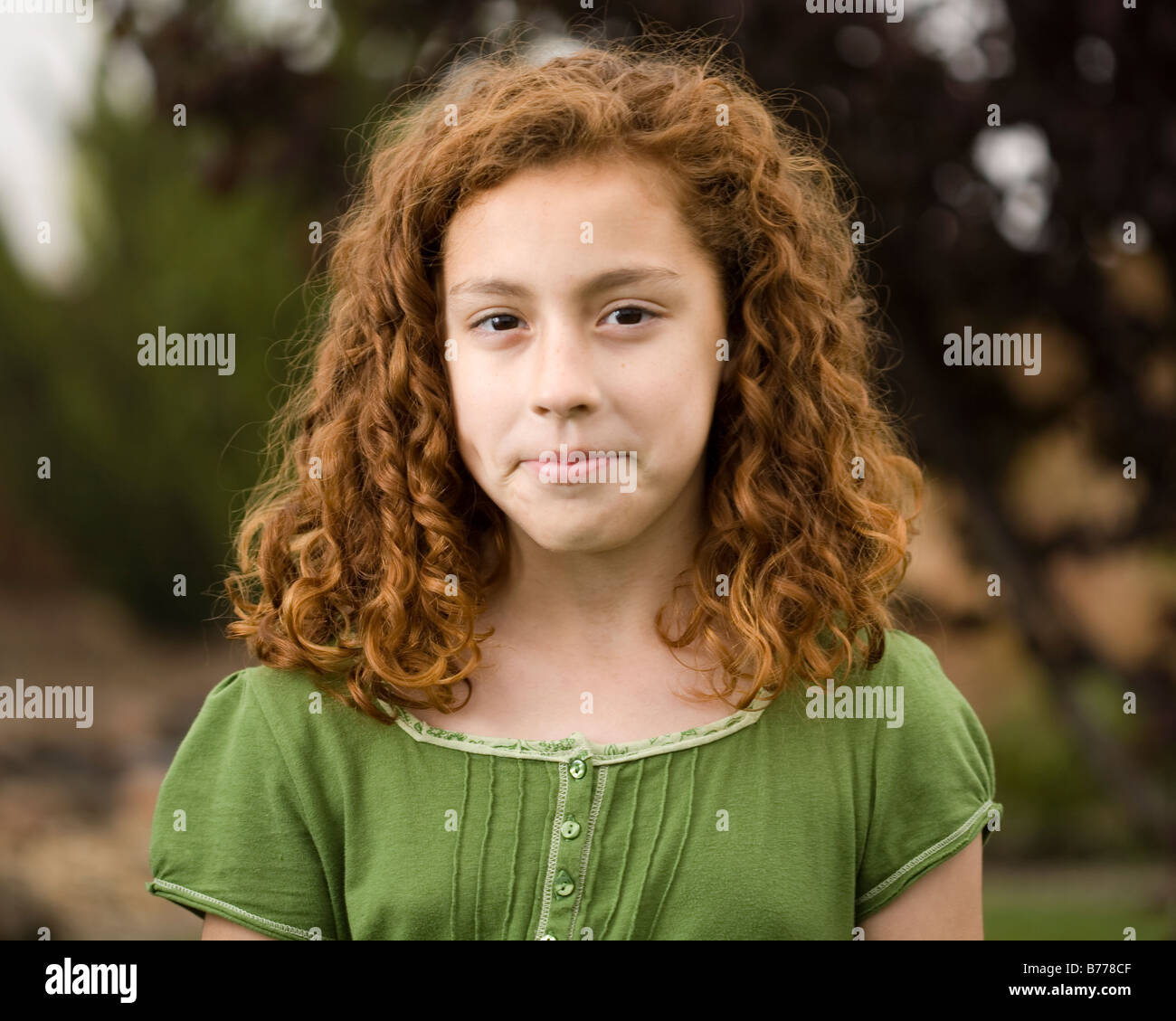 Smirk smirking hi-res stock photography and images - Alamy