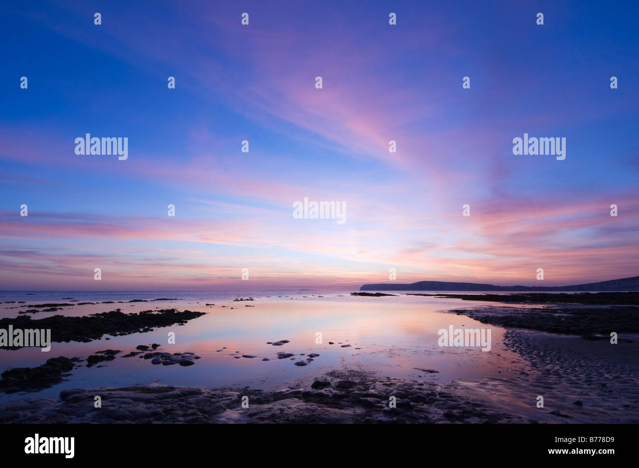 Compton bay beach hi-res stock photography and images - Alamy