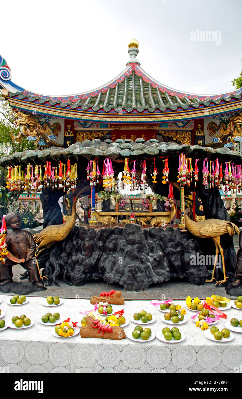 Religious artifacts hi-res stock photography and images - Alamy