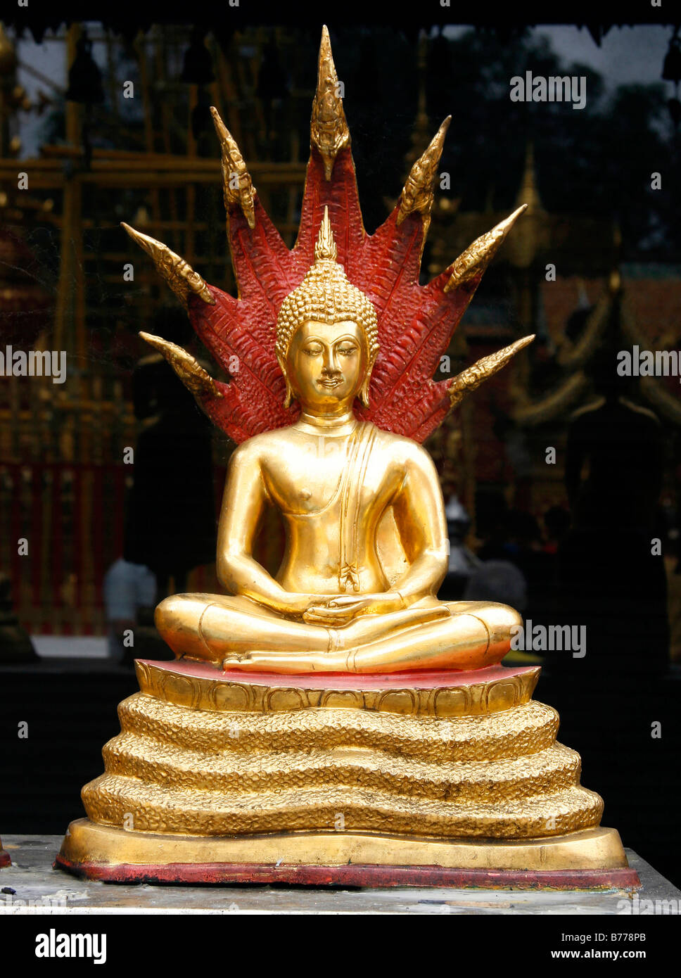 Wat doi suthep hi-res stock photography and images - Alamy