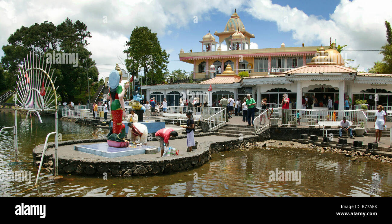 Grand Bassin, holy lake, sacred Hindu statue, Hindu sanctuary, Buddhist ...