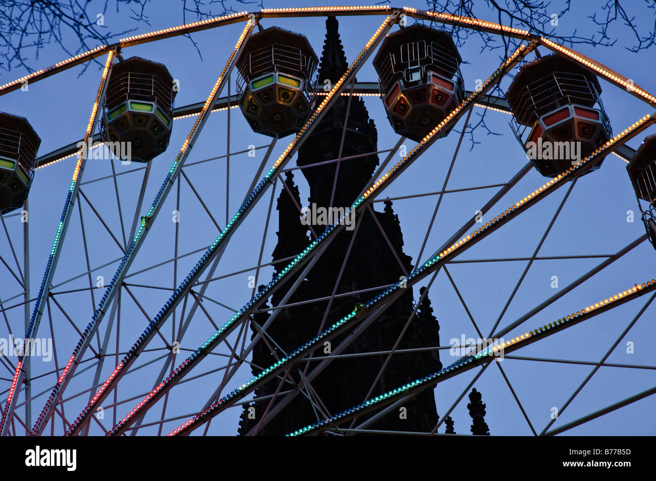 Big Wheel and Scott Monument during Edinburgh's Christmas Winter ...