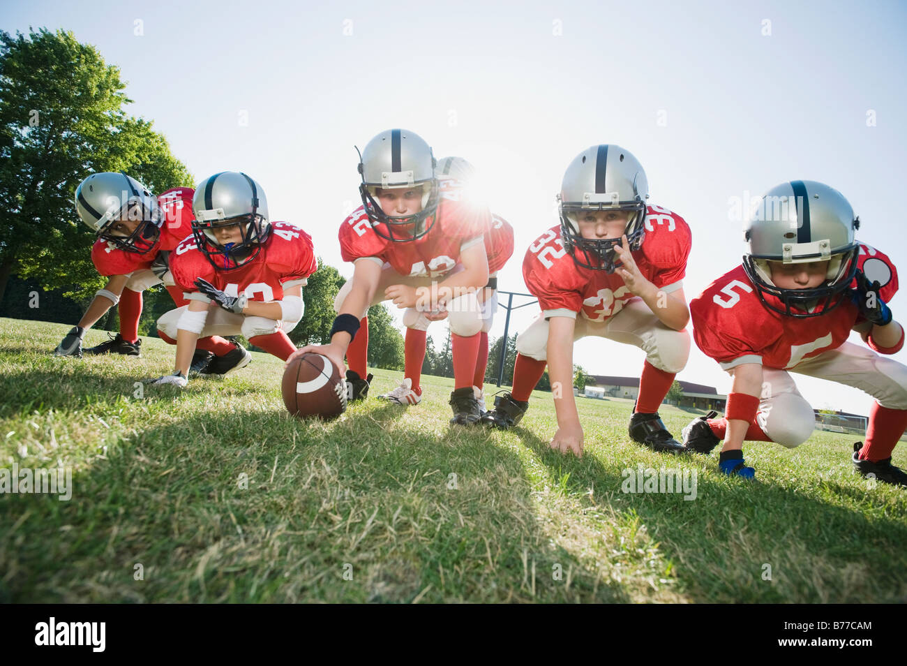 American line scrimmage hi-res stock photography and images - Alamy